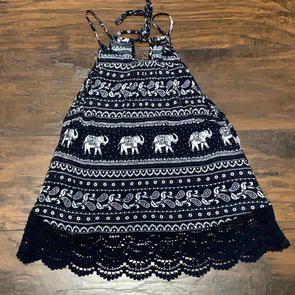 Papaya | Tops | Papaya Boho Lace Elephant Top M | Poshmark